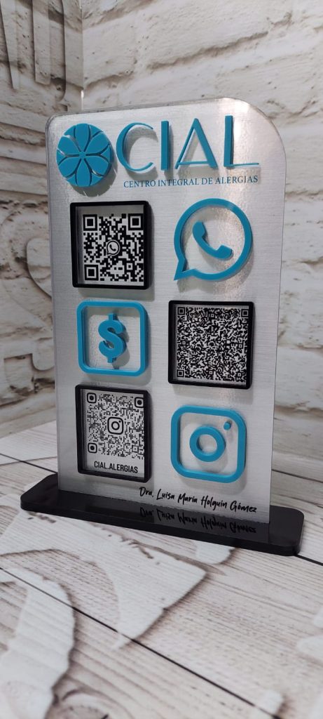 Codigo Qr en acrilico - 3D Diseño