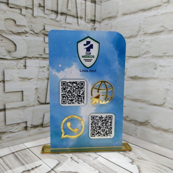 Codigos QR en acrilico - 3D Diseño