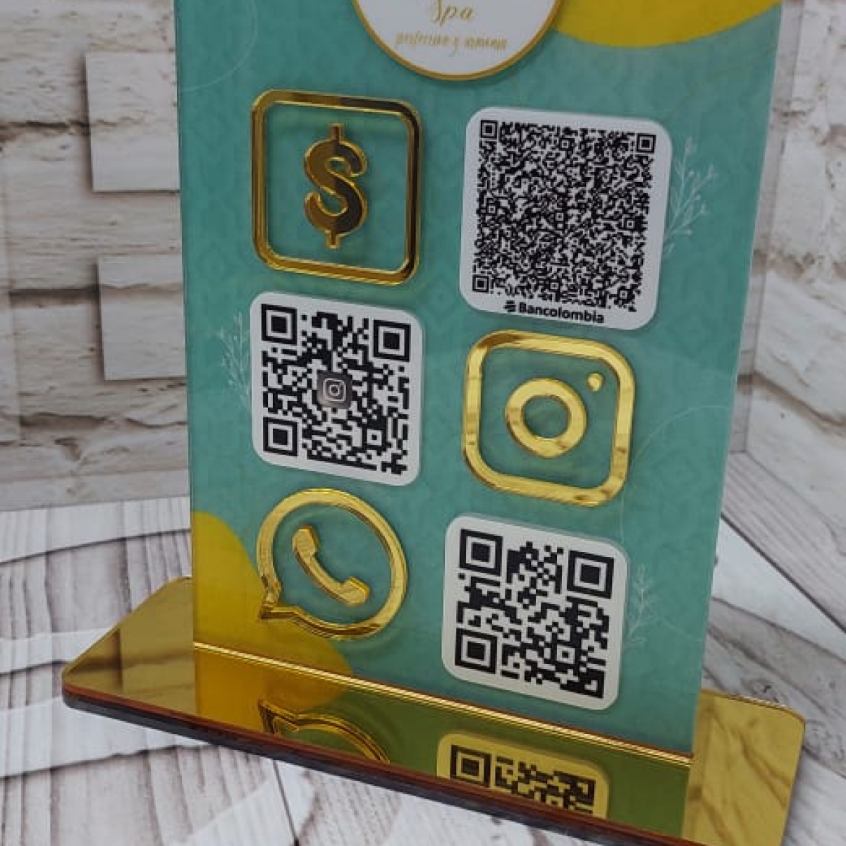 Codigos QR en acrilico - 3D Diseño